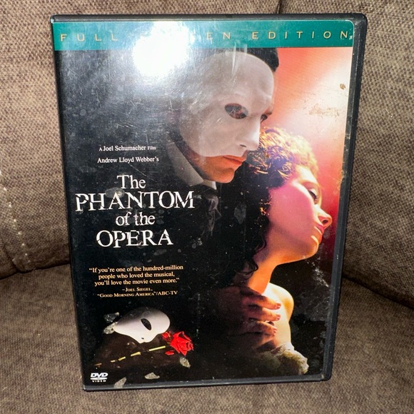 Warner Bros. | Media | Andrew Lloyd Webbers The Phantom Of The Opera ...